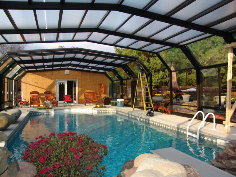 Retractable Pool Enclosures Manufactured by Roll-A-CoverAmerica's ...
