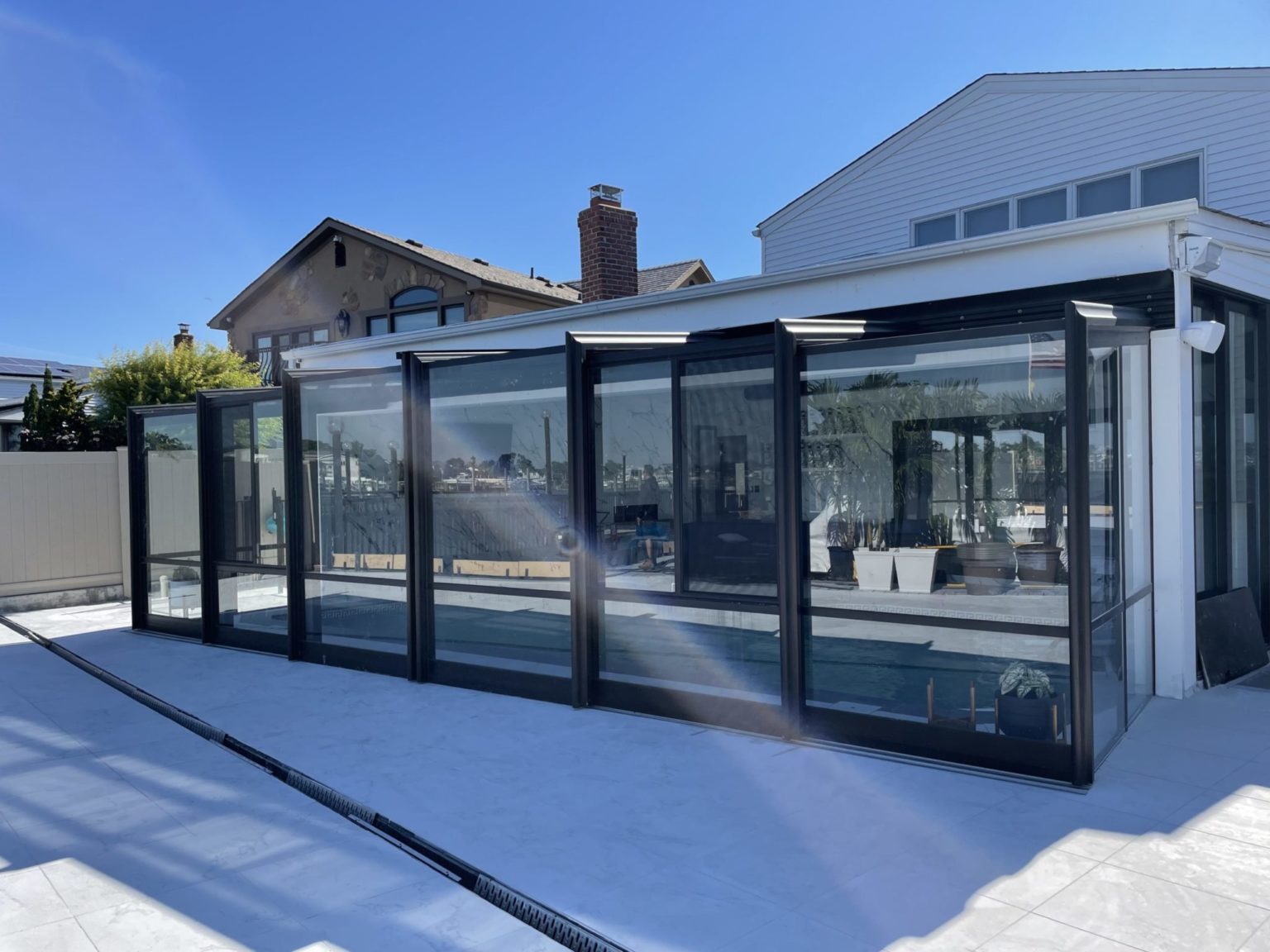 Retractable Pool Enclosures Manufactured by Roll-A-CoverAmerica's ...