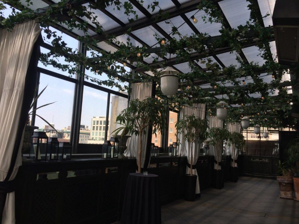 Restaurant Enclosures by Roll-A-Cover Retractable EnclosuresAmerica's ...