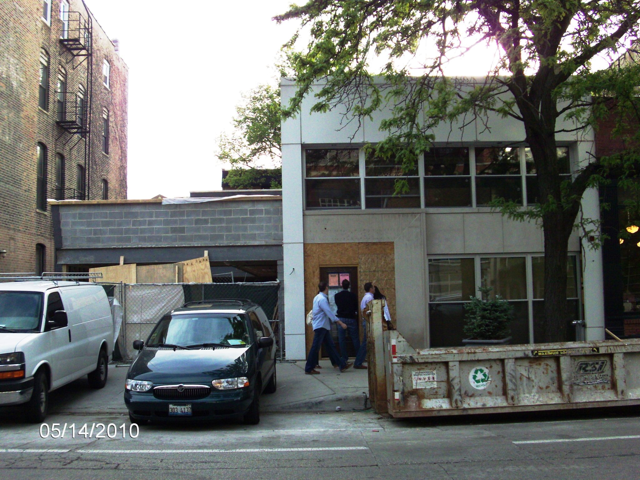 Benchmark Retractable Roof, Chicago, IL - America's Leading Custom ...