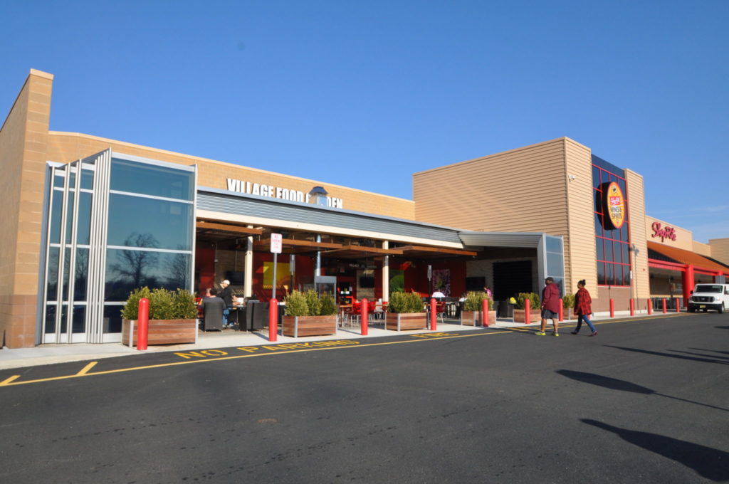 ShopRite Retractable Enclosure, Cedar Knolls, NJ by Roll-A-CoverAmerica ...