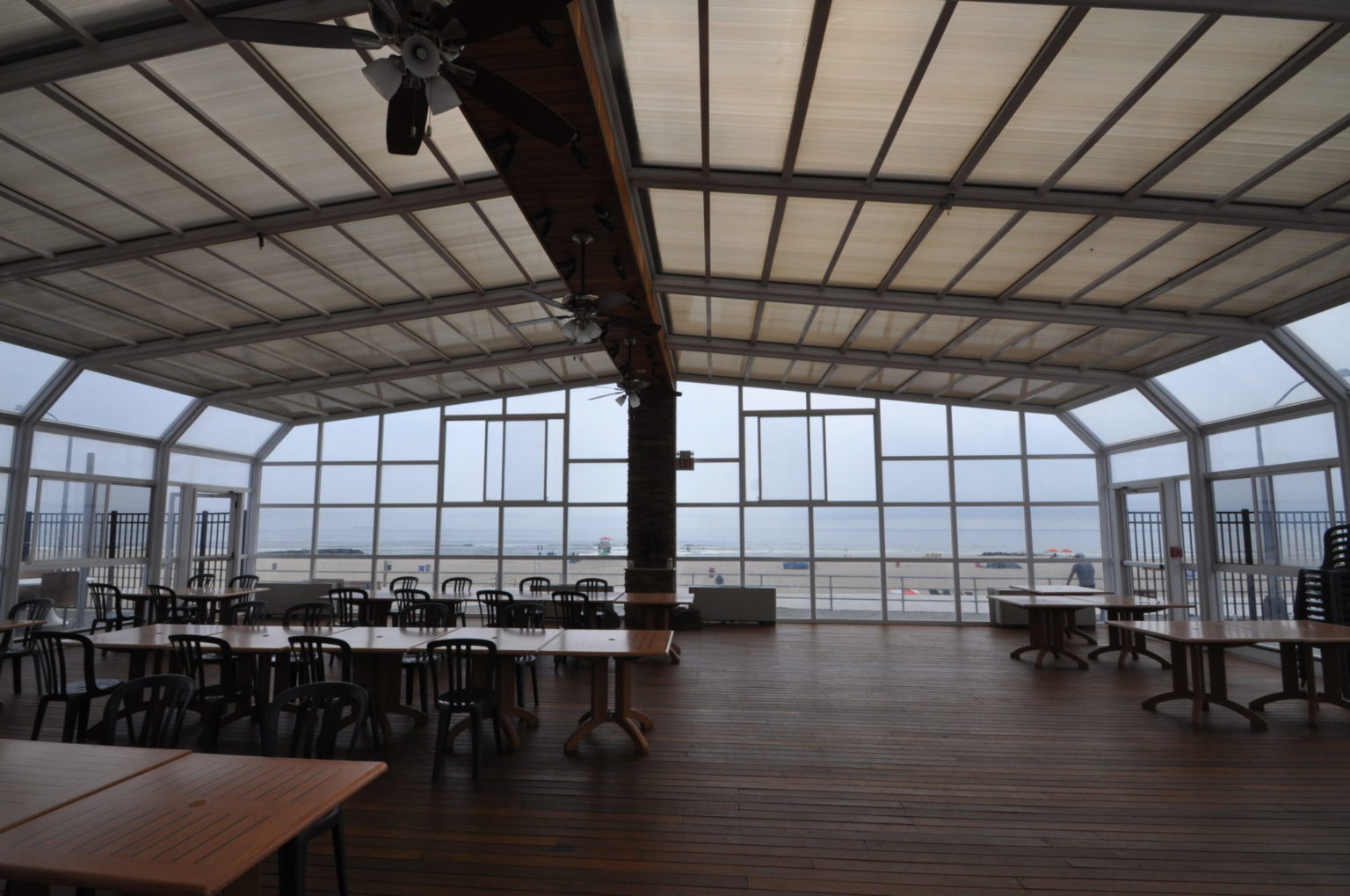 Restaurant Patio Enclosure Designs Manufactured by Roll-A-CoverAmerica ...